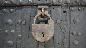 Lane Ends, Merge Left: Redesigning the W4-2 Road Sign to End Confusion ...