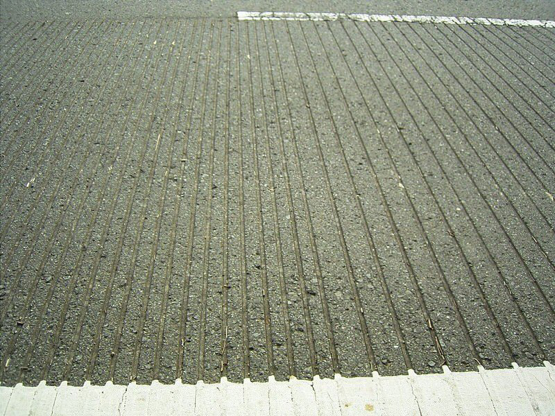 Groovy Roads Turn Functional Rumble Strips into Musical Highways - 99% ...