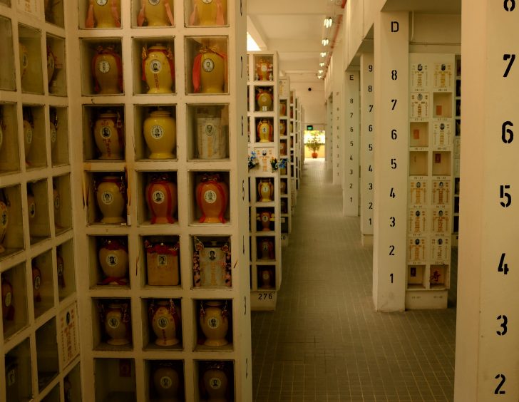 Life and Death in Singapore - 99% Invisible