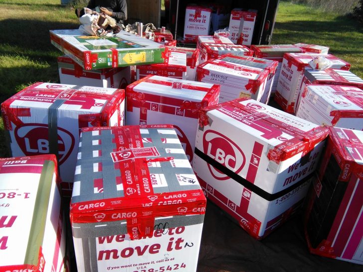 Balikbayan Boxes - 99% Invisible